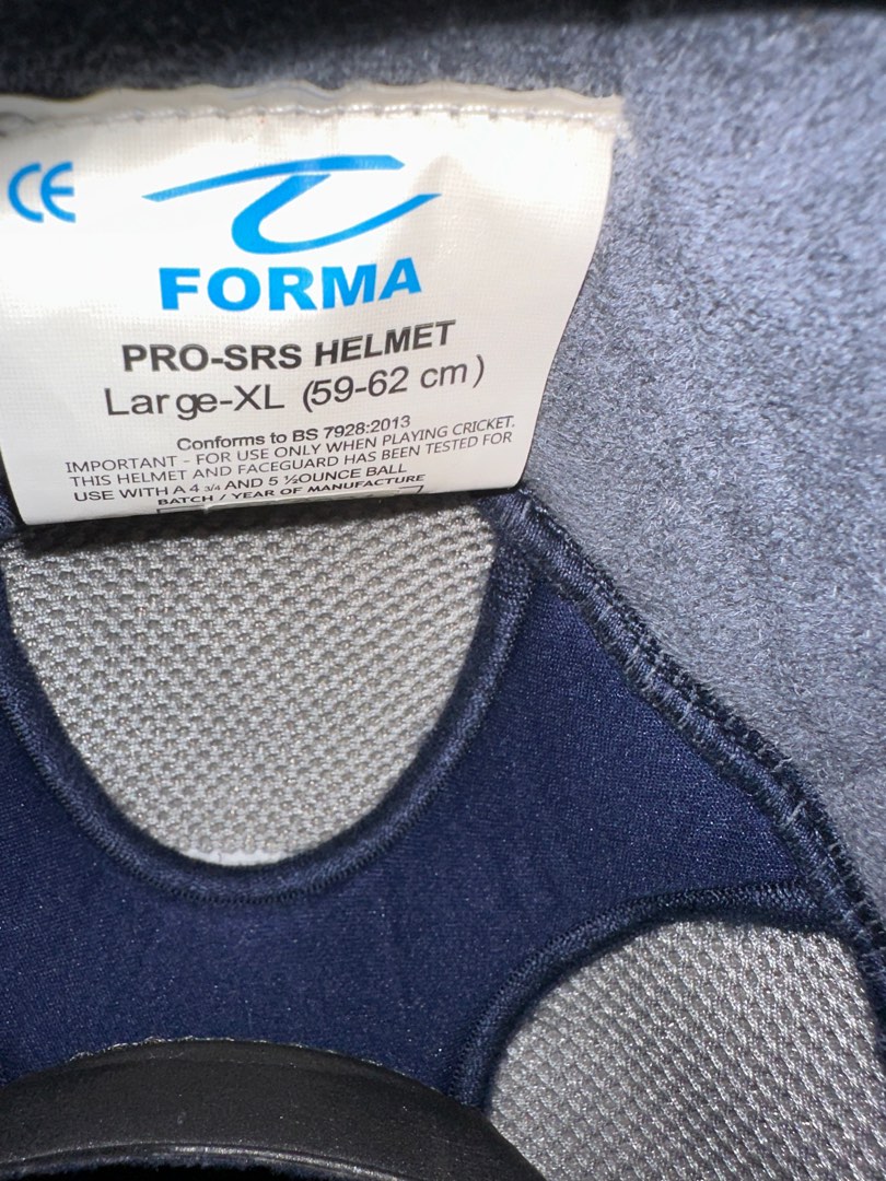 Cricket Forma Pro SRS helmet XL, Sports Equipment, Sports & Games ...