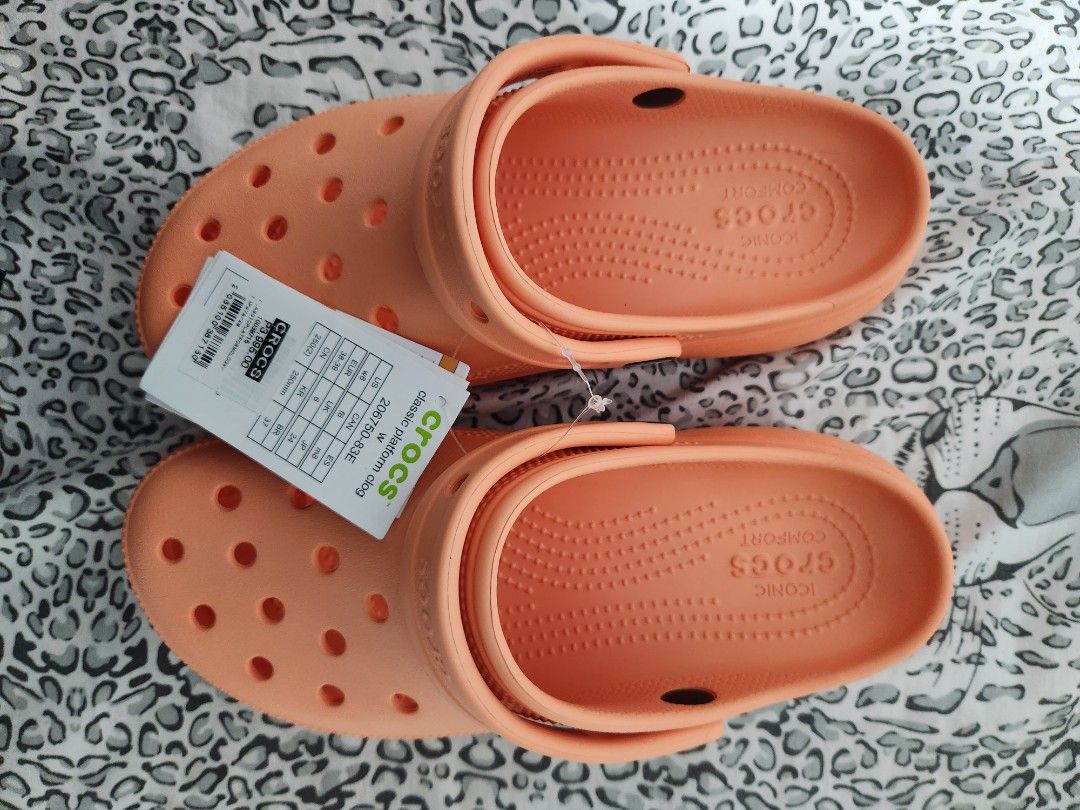 Crocs Classic Papaya Platform, Women's Fashion, Footwear, Slippers and ...