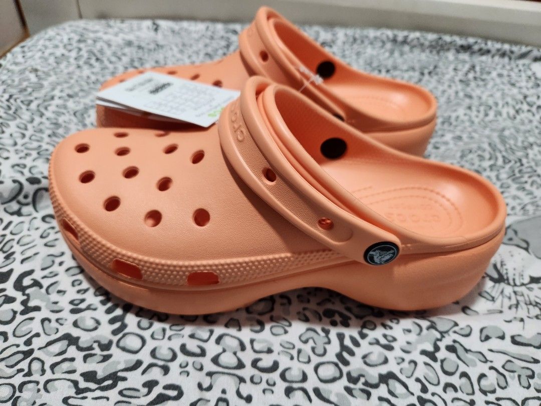 Crocs Classic Papaya Platform, Women's Fashion, Footwear, Slippers and ...