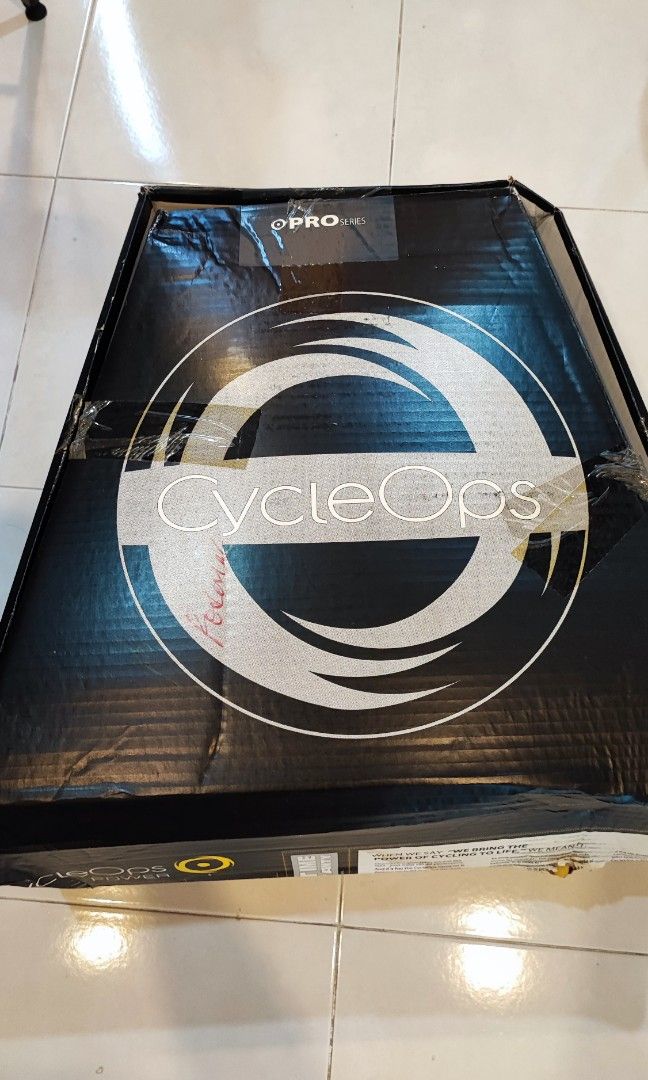 CycleOps jet fluid pro bike trainer, Sports Equipment, Bicycles & Parts ...