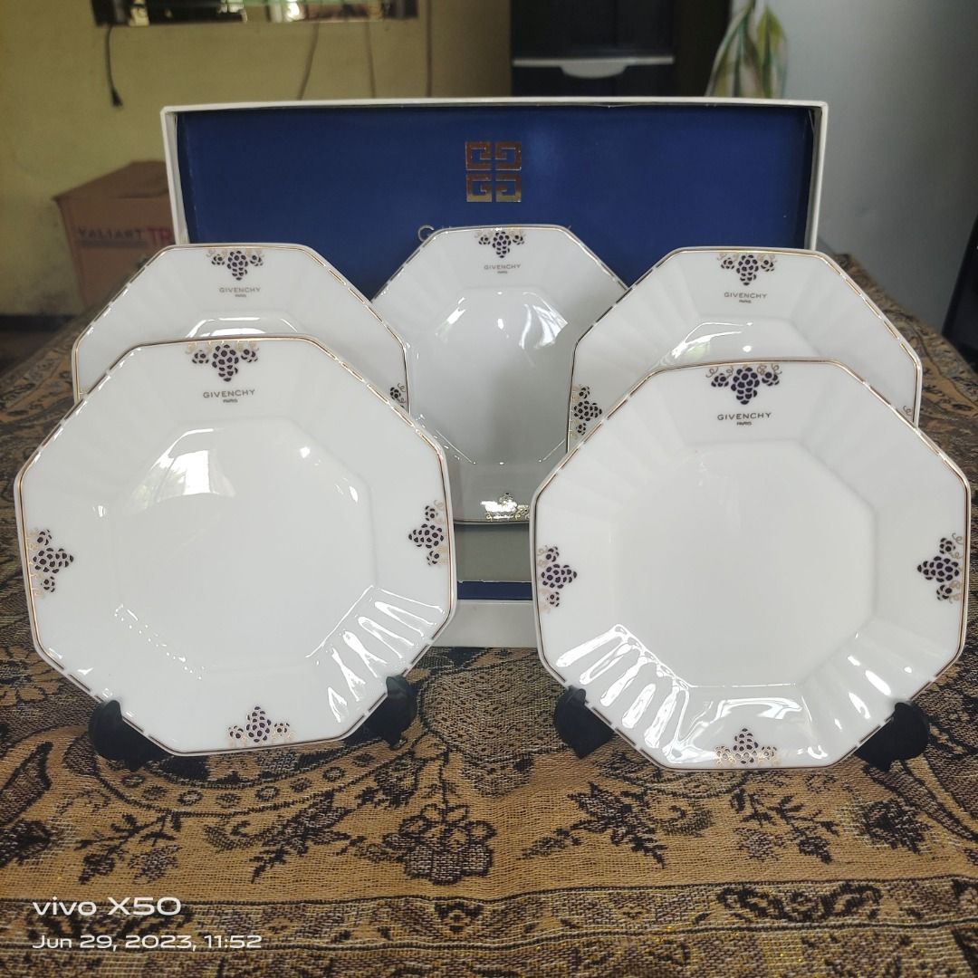 Dinnerware Octagon Cake Plates, Furniture & Home Living, Kitchenware ...