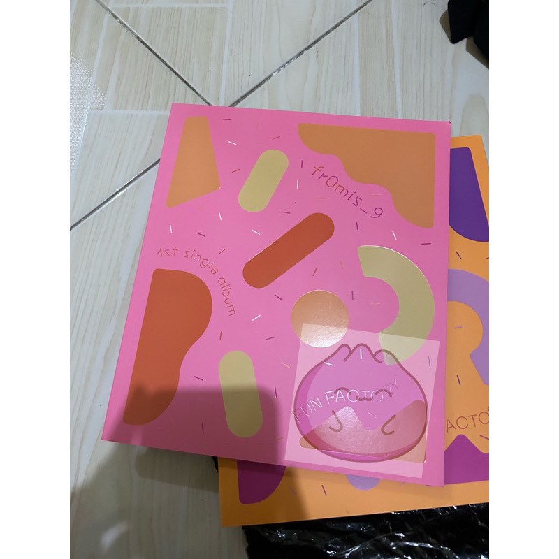 FROMIS_9 - FUN FACTORY ALBUM, Hobbies & Toys, Memorabilia ...
