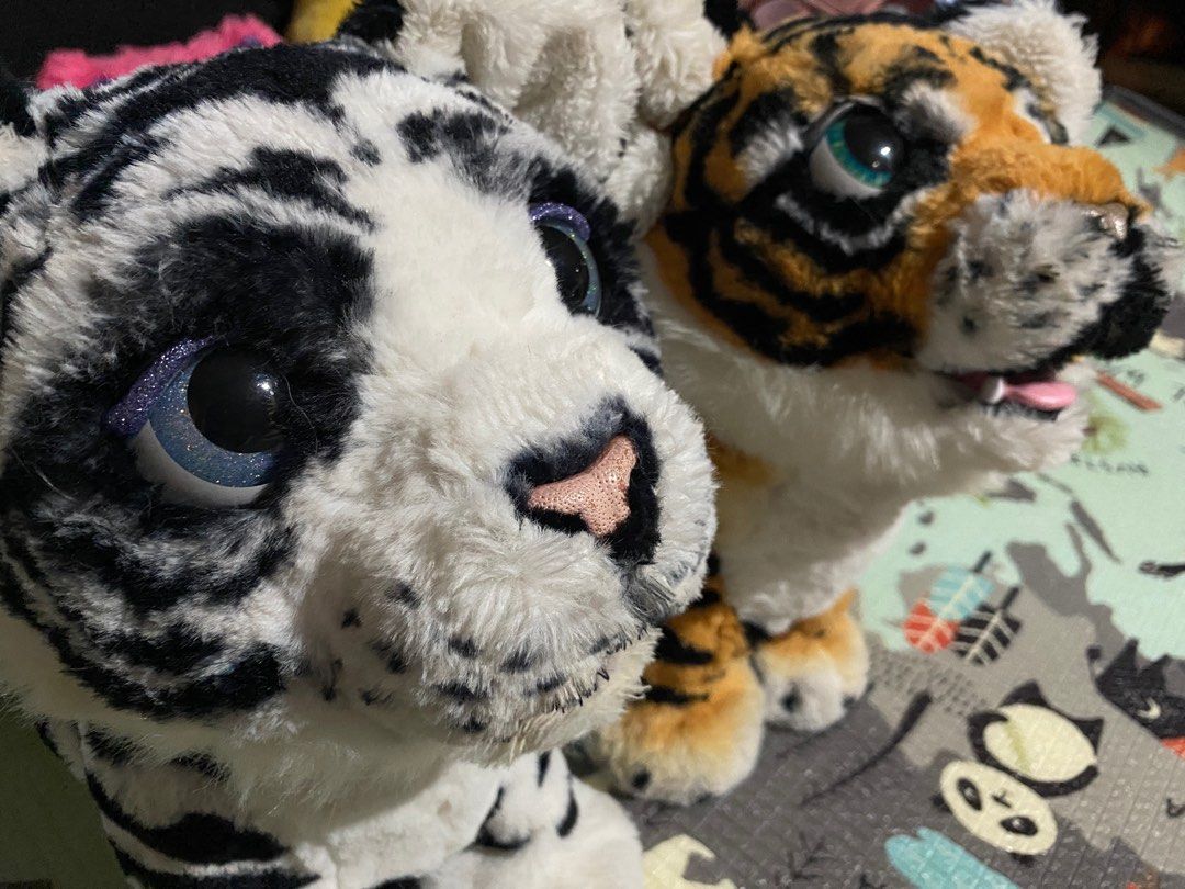 Furreal Tiger, Hobbies & Toys, Toys & Games on Carousell