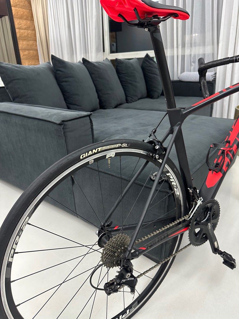 Giant TCR SLR 2, Sports Equipment, Bicycles & Parts, Bicycles on Carousell