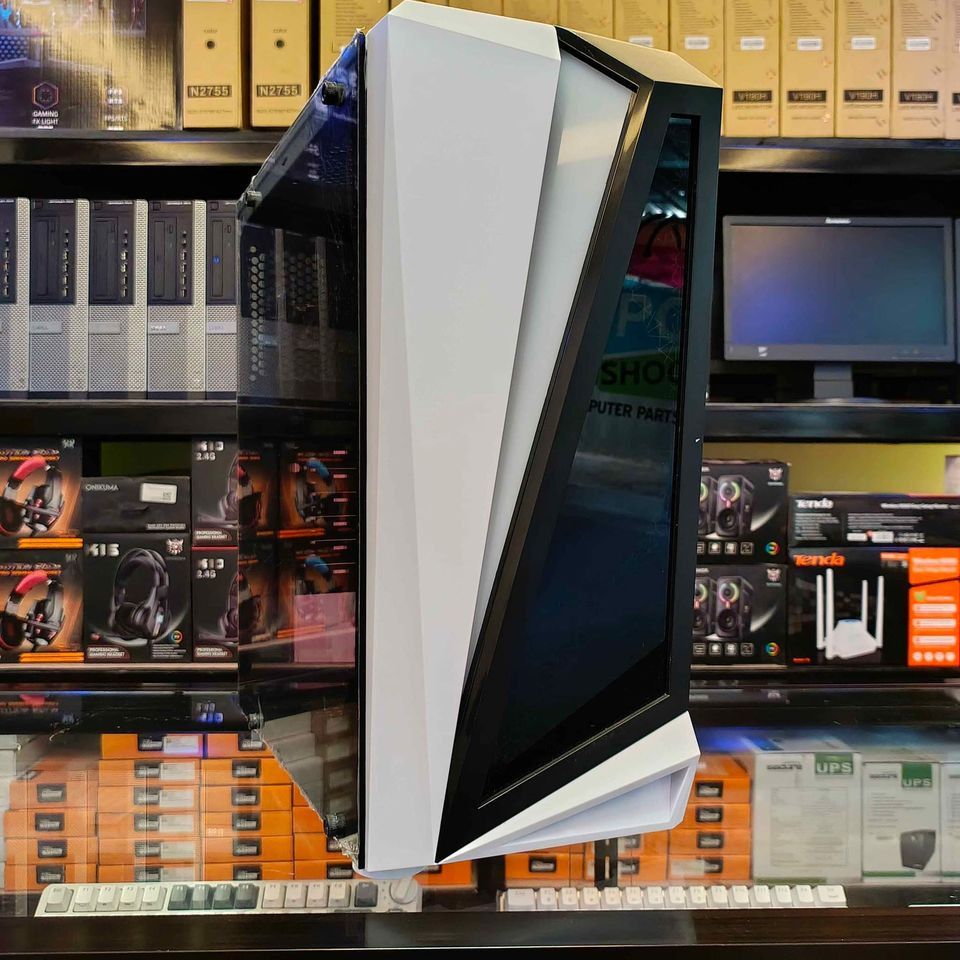 GIGAWARE KNIGHT CPU CASE ATX WHITE, Computers & Tech, Parts ...