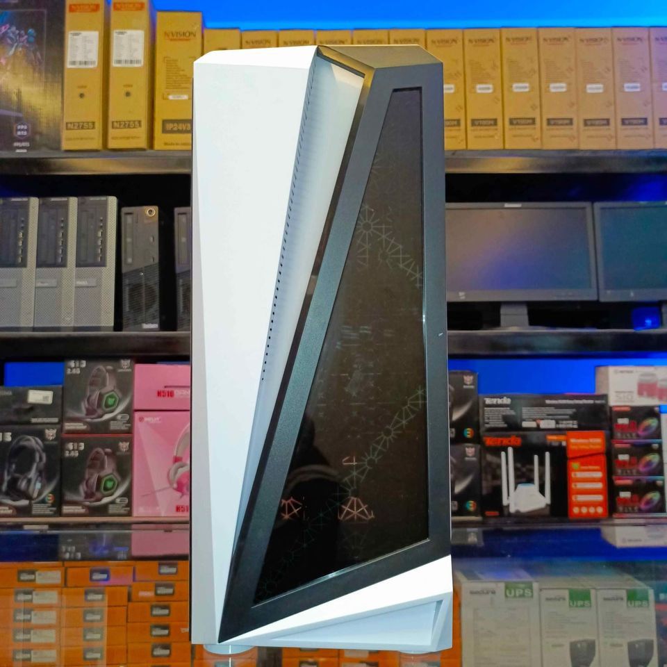 GIGAWARE KNIGHT CPU CASE ATX WHITE, Computers & Tech, Parts ...