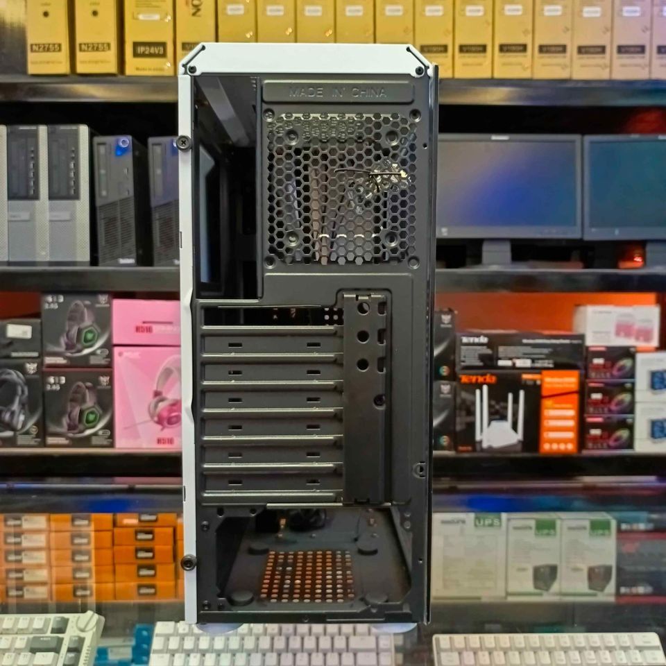 GIGAWARE KNIGHT CPU CASE ATX WHITE, Computers & Tech, Parts ...