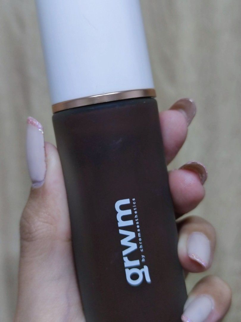Grwm cosmetics Radiant Skin Luminous Foundation shade shifter CAVIAR on ...