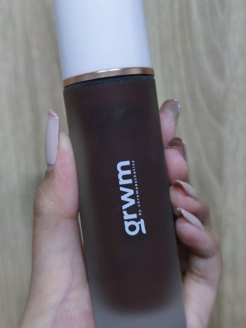 Grwm cosmetics Radiant Skin Luminous Foundation shade shifter CAVIAR on ...