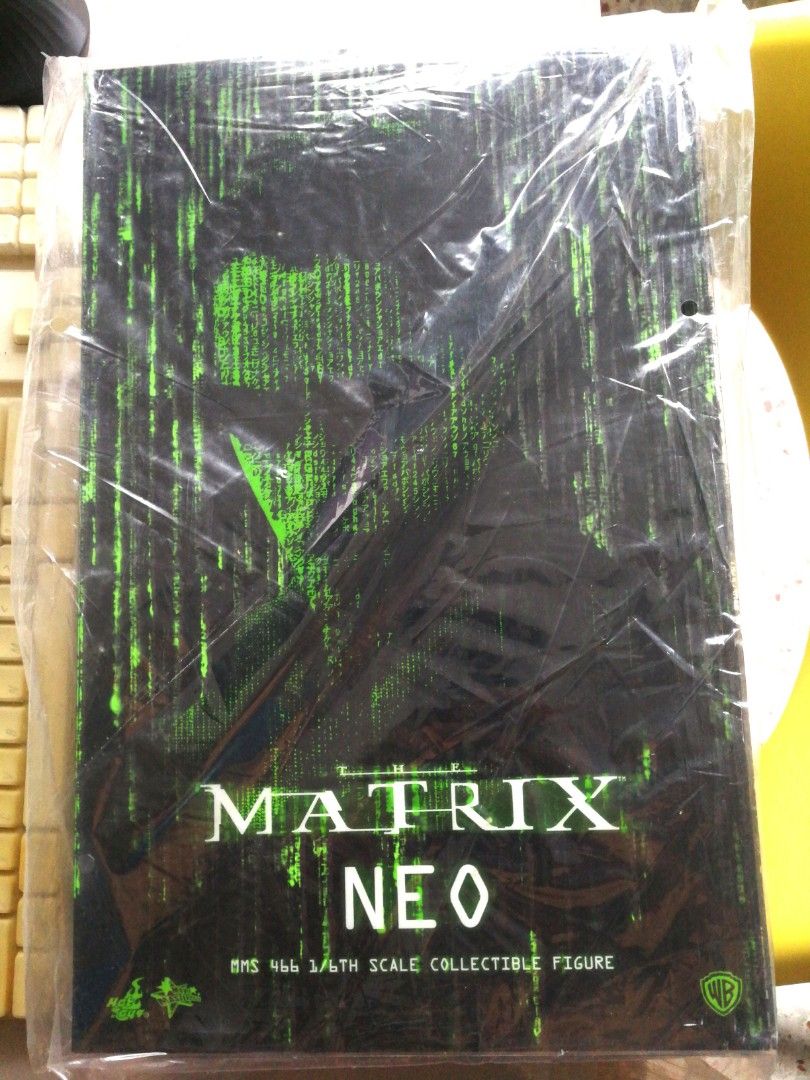 hot toys matrix neo mms 466 1/6 figure, Hobbies & Toys, Toys & Games on ...