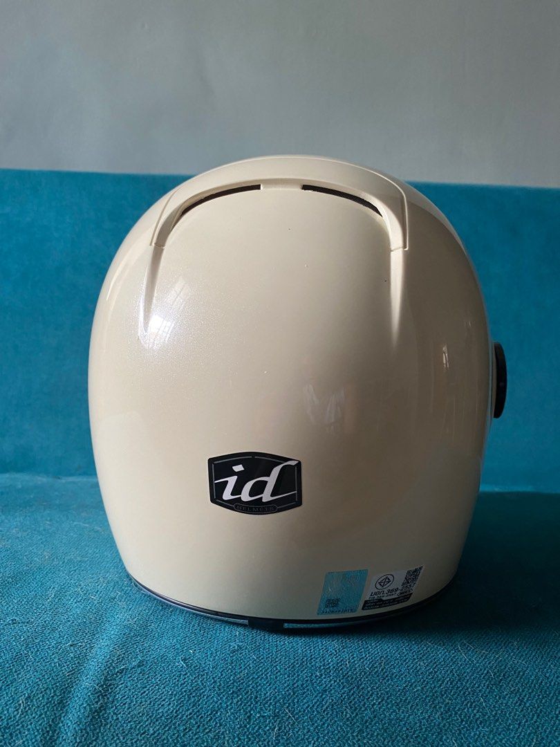 ID CLASSIC HELMET (CREAM/PEARL COLOR), Motorbikes, Motorbike Parts ...