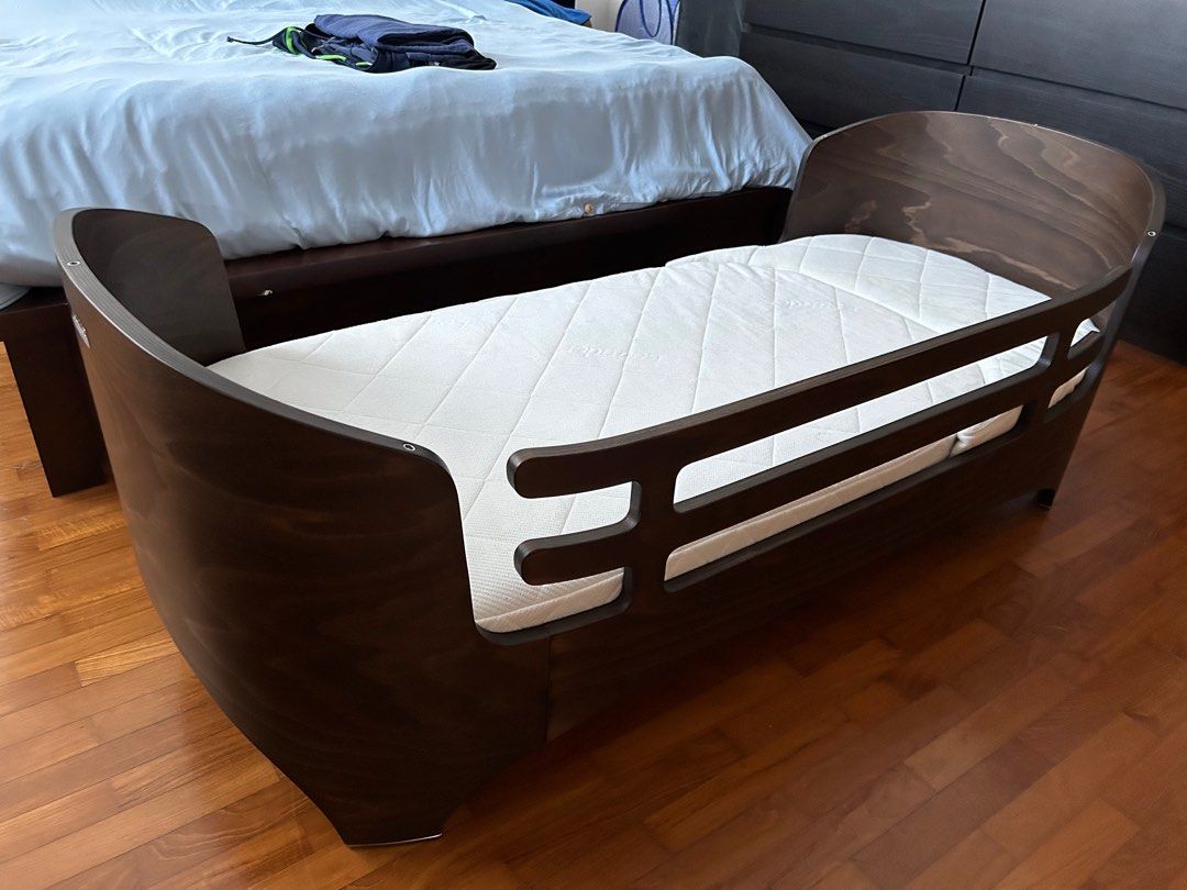 Leander Classic Baby-Junior Bed in walnut, Babies & Kids, Baby Nursery ...