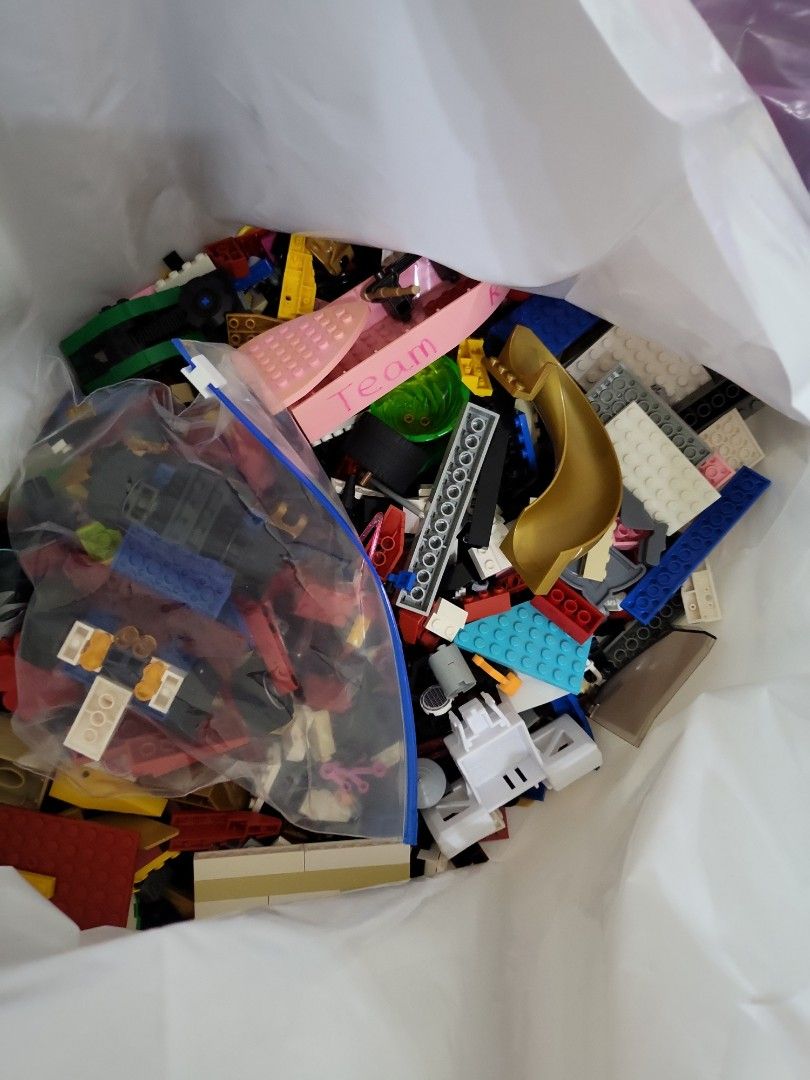 Lego Loose Bricks, Hobbies & Toys, Toys & Games on Carousell