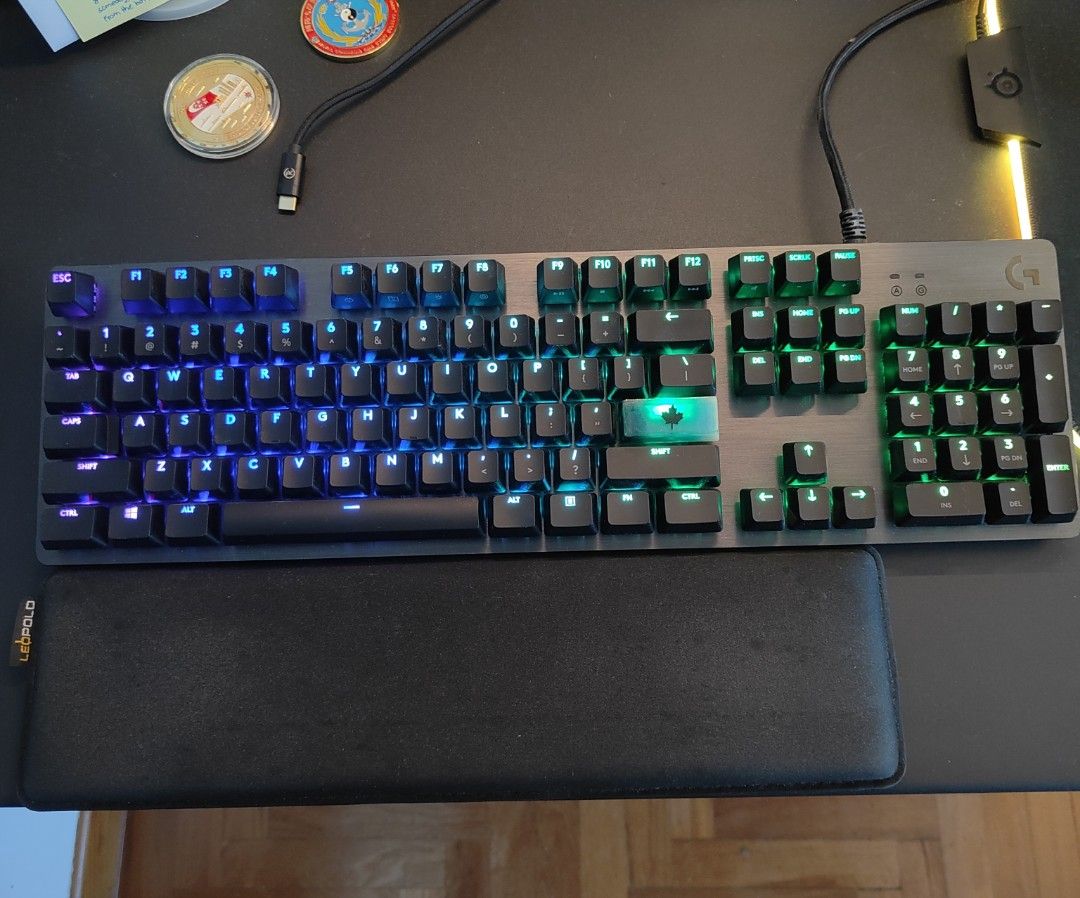 Logitech G512 Linear Red Keyboard, Computers & Tech, Parts ...