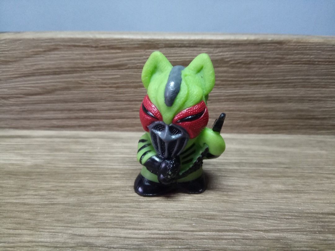 MANTIS MAN KAIJIN KAMEN RIDER CHIBI VINYL FIGURE, Hobbies & Toys, Toys ...