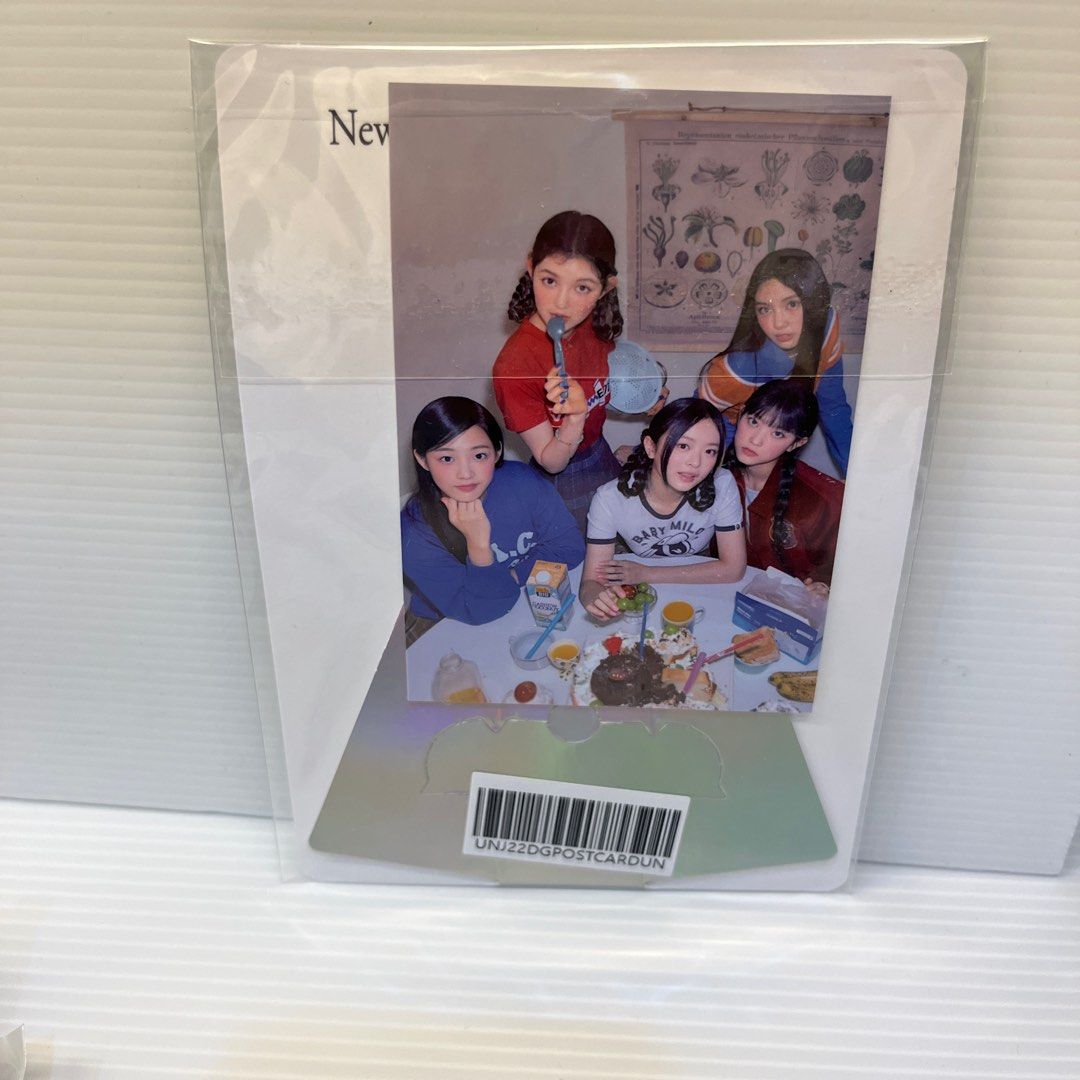 Newjeans Soundwave POB & Weverse POB group photocard, Hobbies & Toys ...