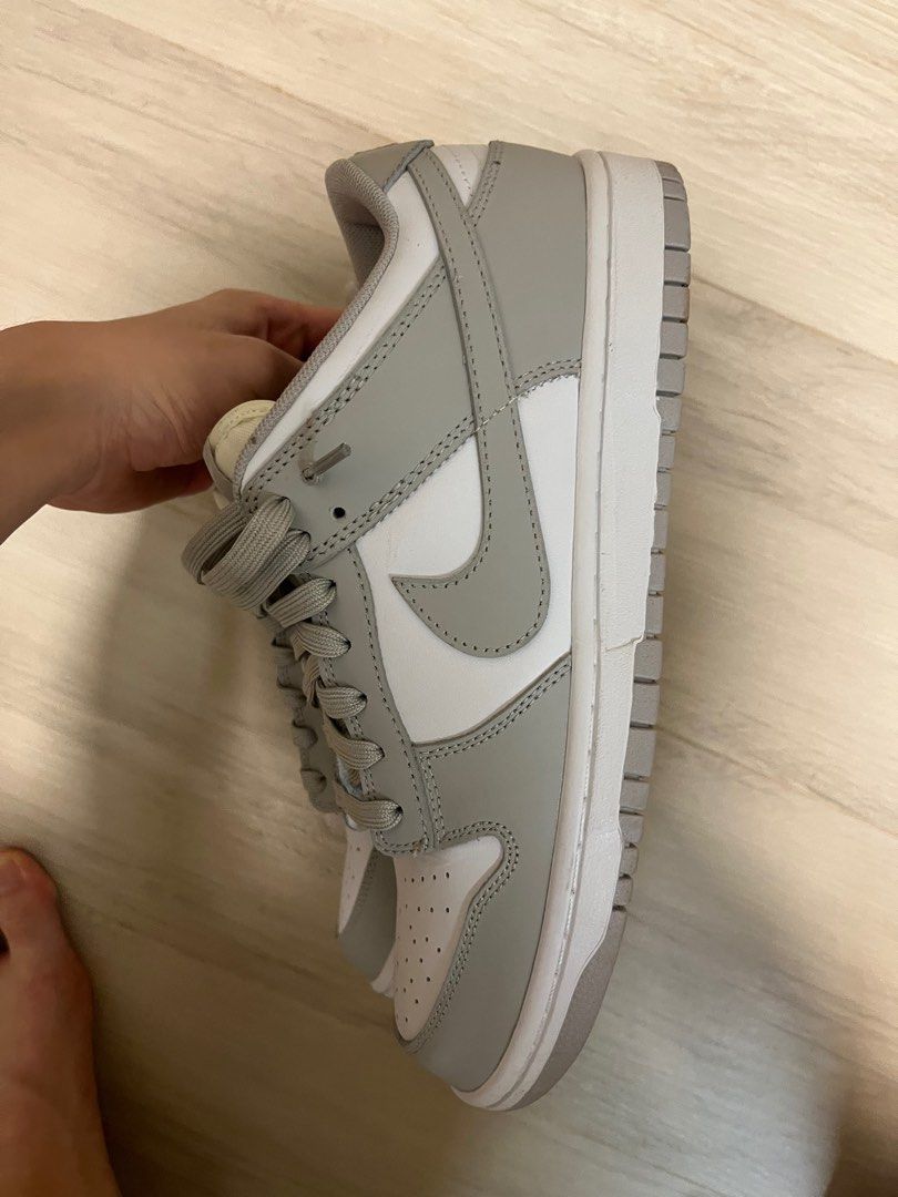 Nike dunks grey fog, Men's Fashion, Footwear, Sneakers on Carousell
