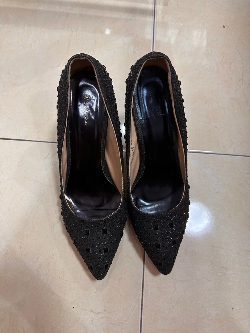 Nine West Sepatu Hitam Black Heels High Heels 40, Fesyen Wanita, Sepatu ...