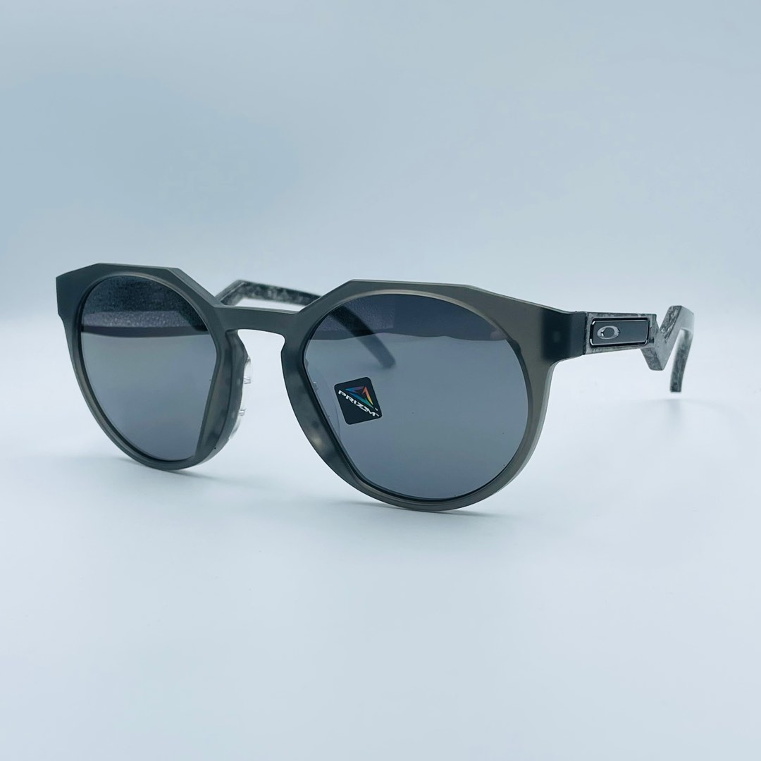 Oakley HSTN (A) Verve Matte Grey Smoke w/ Prizm Black Polarized, Men's Fashion, Watches ...