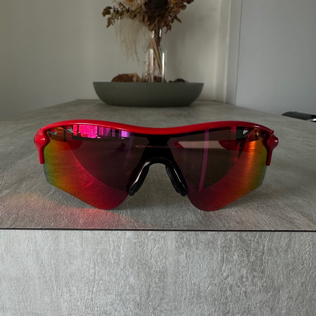 Oakley Radar Lock Red, Men's Fashion, Watches & Accessories, Sunglasses ...