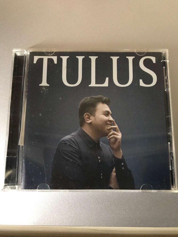 Original Album Tulus (Gajah), Musik & Media, CD, DVD & Lainnya di Carousell