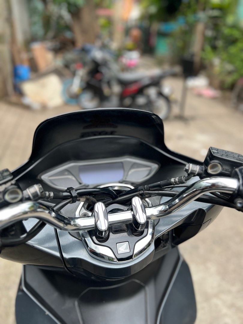 Pcx Cbs 2021 1st Owner Complete Papers 8 4k Odo Motorbikes
