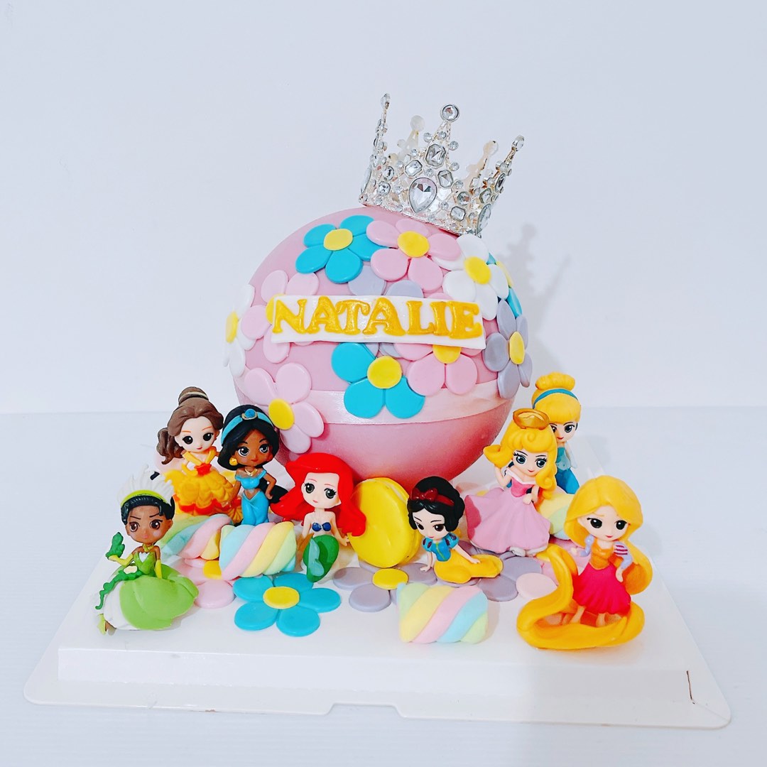 Princess pinata cake design/custom cake/pinata cake/money pulling cake ...