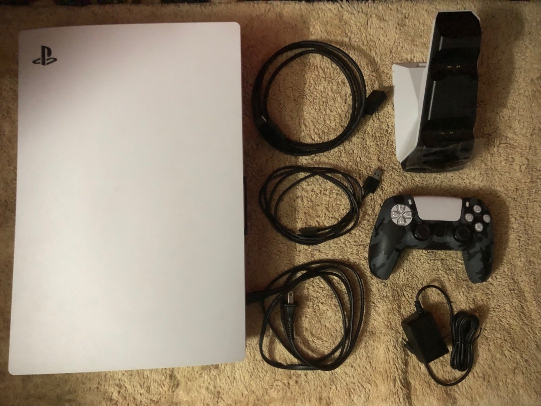 Ps5 digital w/ 1yr ps plus deluxe subscription, Video Gaming, Video ...