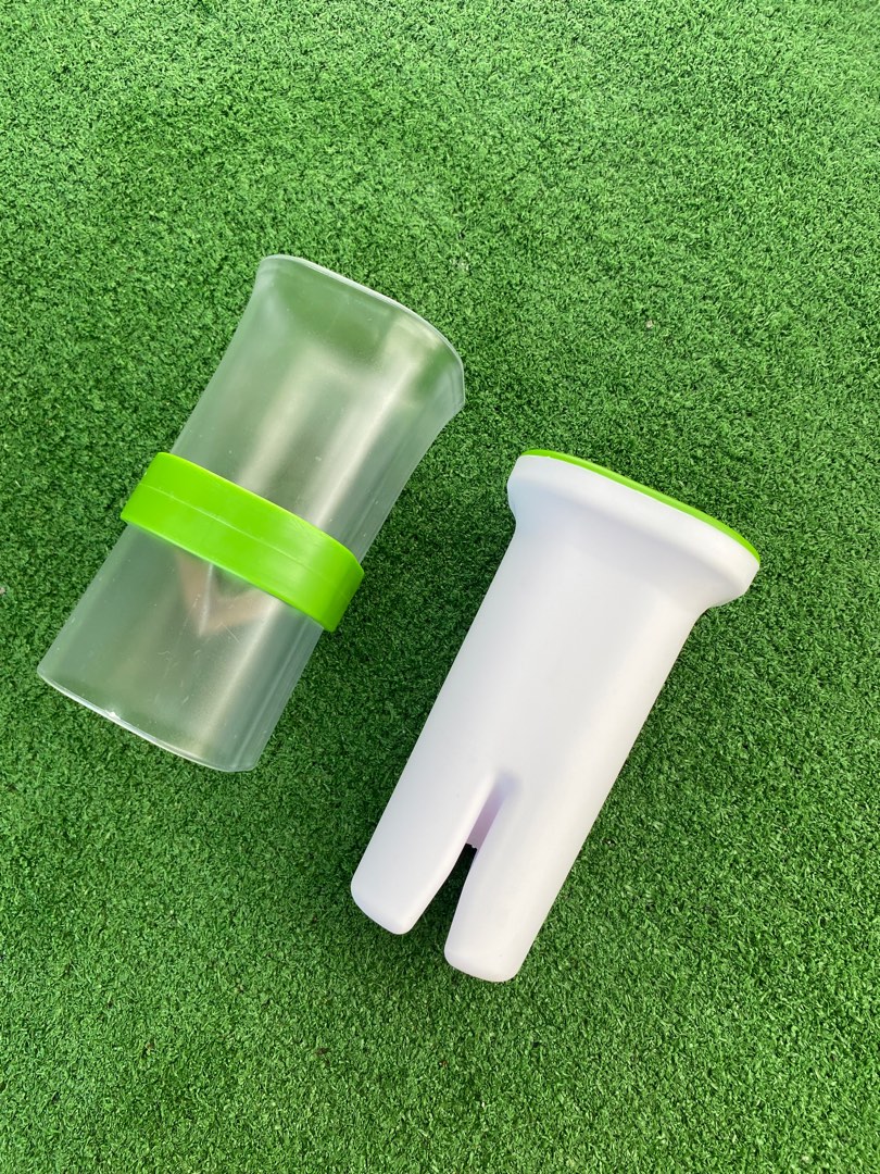 Quarter cutter buah, Furniture & Home Living, Kitchenware & Tableware ...