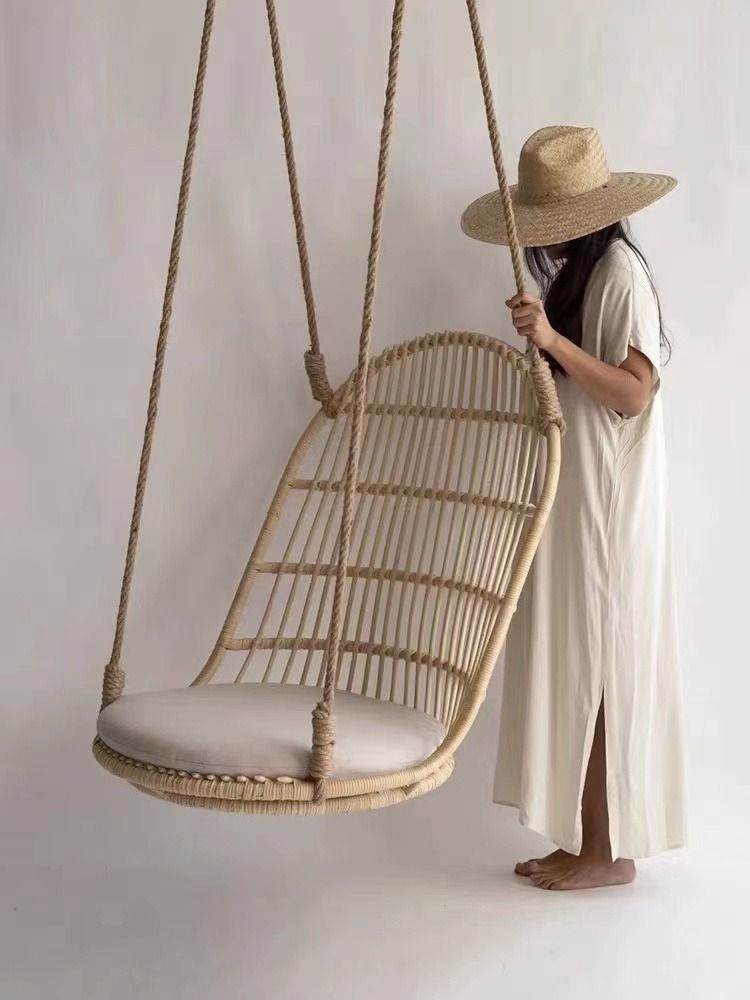 Rattan Porch Swing Hammock, 傢俬＆家居, 傢俬, 椅子 - Carousell