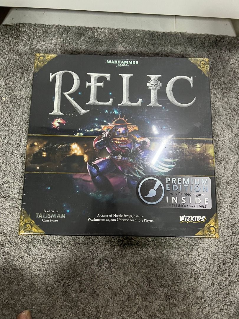 RELIC Premium Edition with pre-painted Minis Warhammer 40k Board Game ...