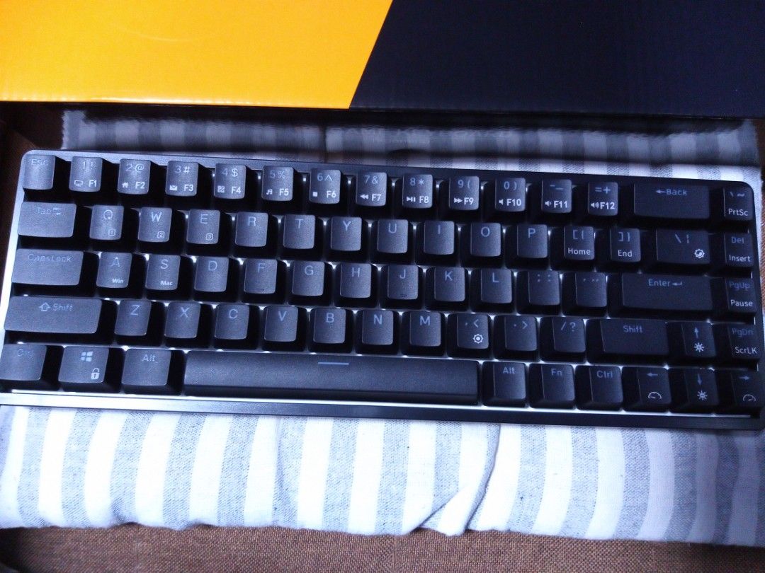 Royal Kludge RK G68 Wireless Mechanical Keyboard, Computers & Tech ...