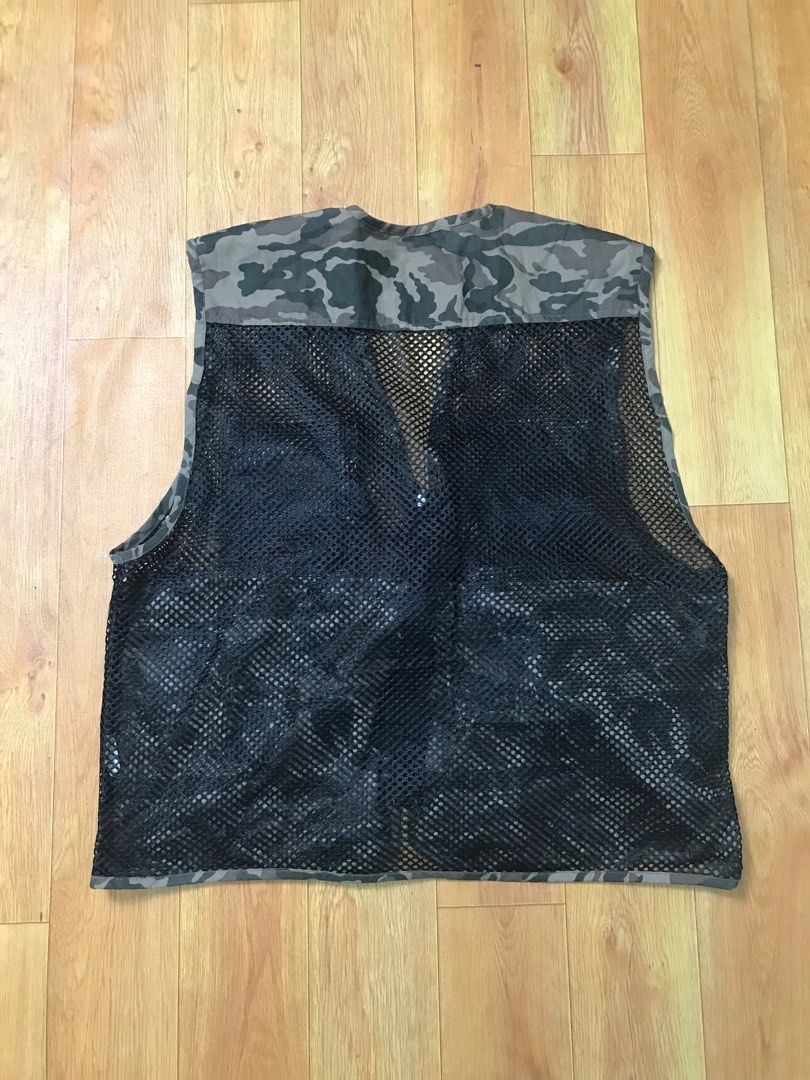 Ruck Dam Army Vest, Men's Fashion, Tops & Sets, Vests on Carousell