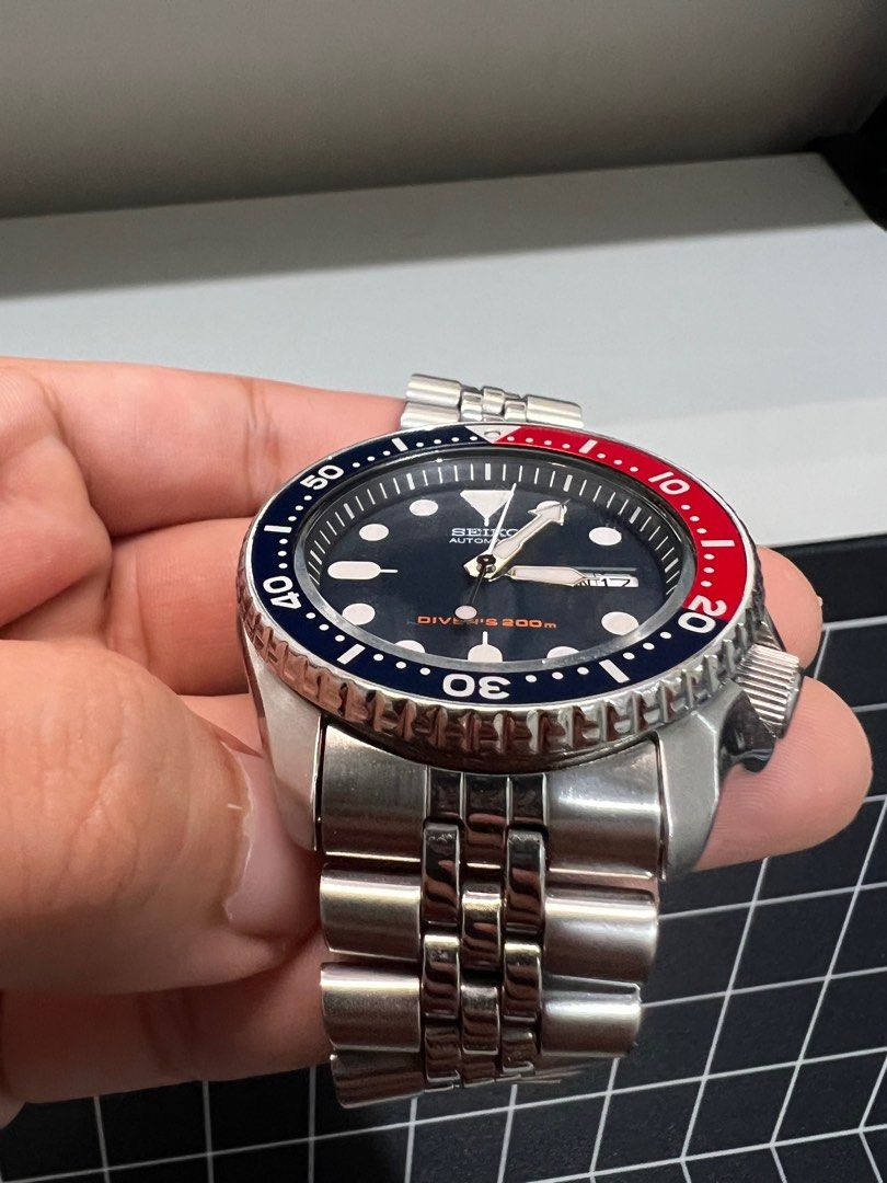 Seiko SKX009 Pepsi Automatic Divers Watch, Men's Fashion, Watches ...