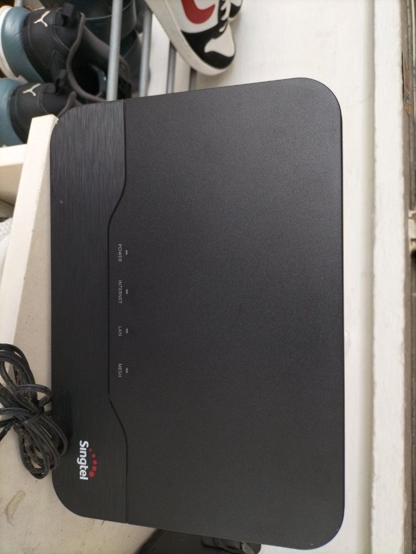 Singtel Mesh Router, Computers & Tech, Parts & Accessories, Networking ...