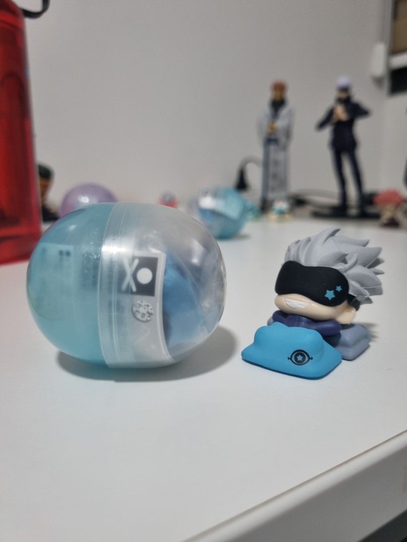 Sleepy Gojo Gachapon Onemutan, Hobbies & Toys, Toys & Games on Carousell
