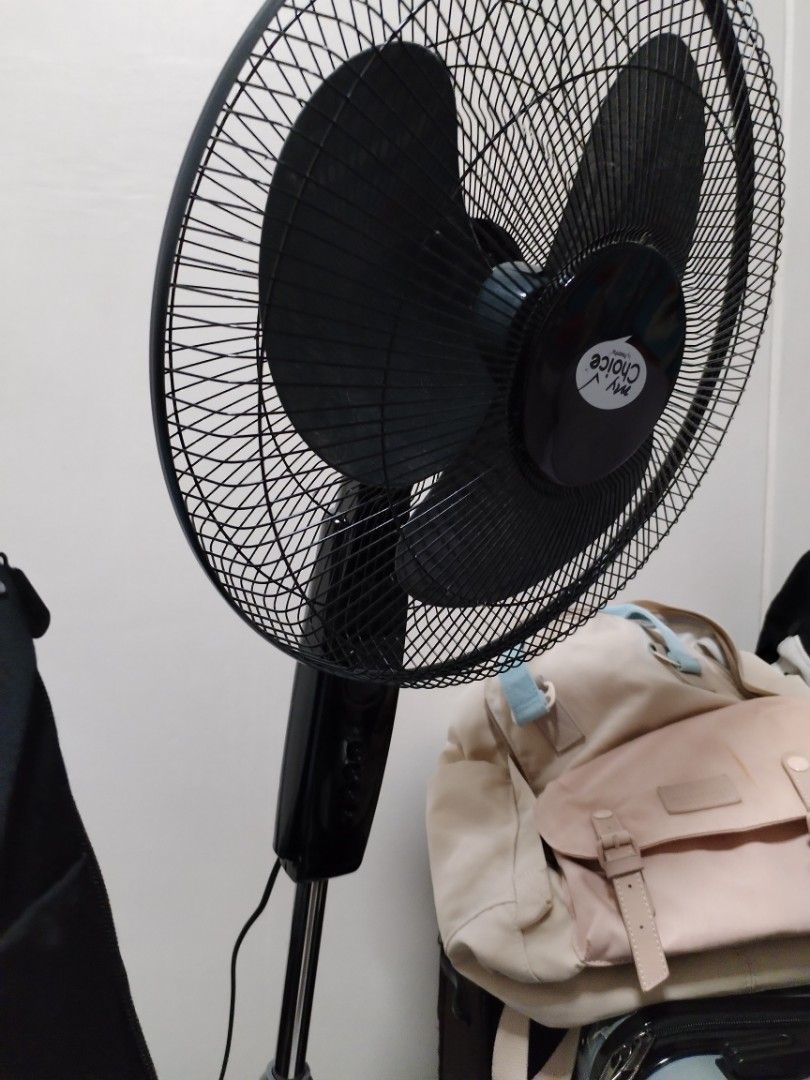 Standing Fan, Furniture & Home Living, Lighting & Fans, Fans on Carousell