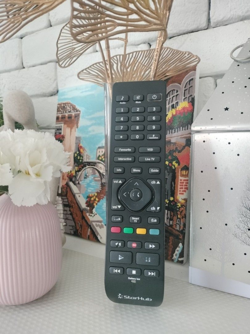 Starhub TV box remote control, TV & Home Appliances, TV & Entertainment ...