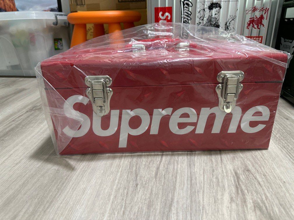 Supreme Diamond Plate Tool Box, Everything Else on Carousell