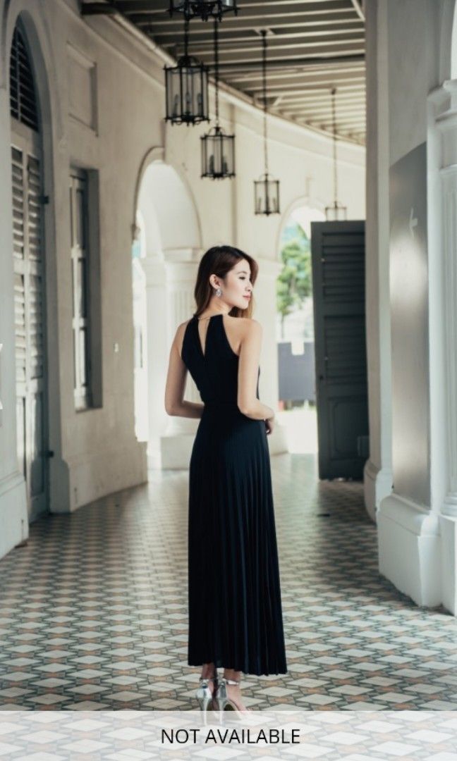 THREAD THEORY Chain Reaction Maxi Dress, Women's Fashion, Dresses ...