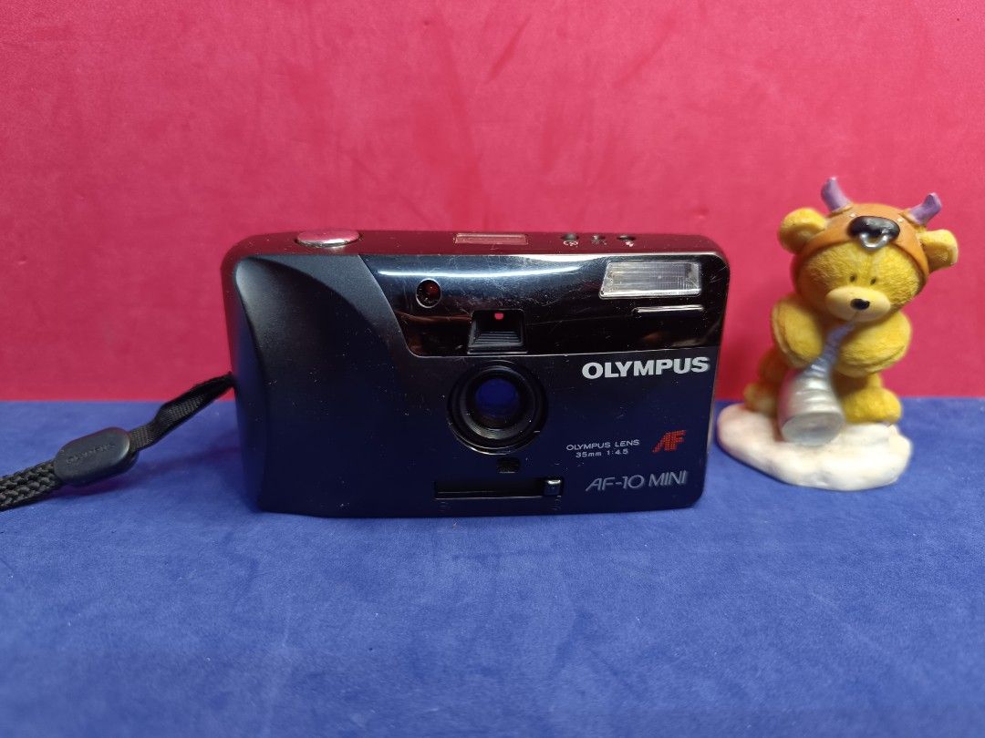 Vintage OLYMPUS AF 10 Mini Film Camera, Photography, Cameras on Carousell