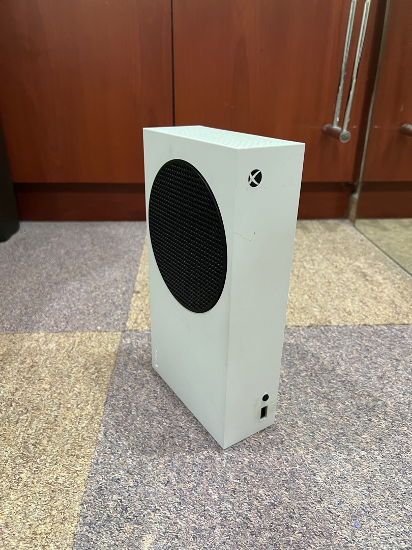 Xbox Series S, Video Gaming, Video Game Consoles, Xbox on Carousell