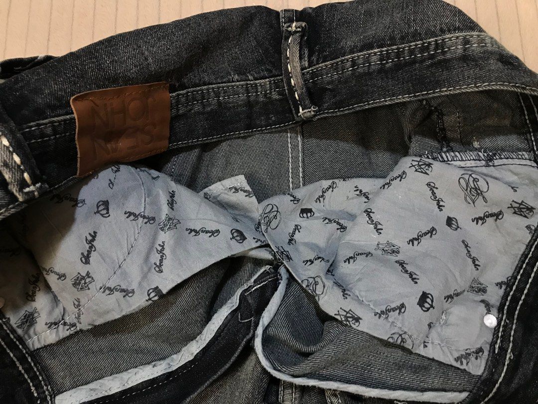 Y2K SEAN JOHN JORTS LEGIT, Men's Fashion, Bottoms, Shorts on Carousell