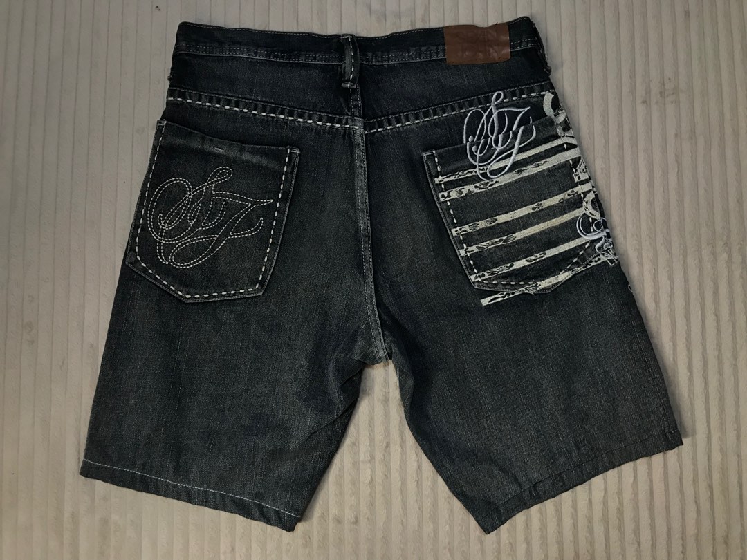Y2K SEAN JOHN JORTS LEGIT, Men's Fashion, Bottoms, Shorts on Carousell