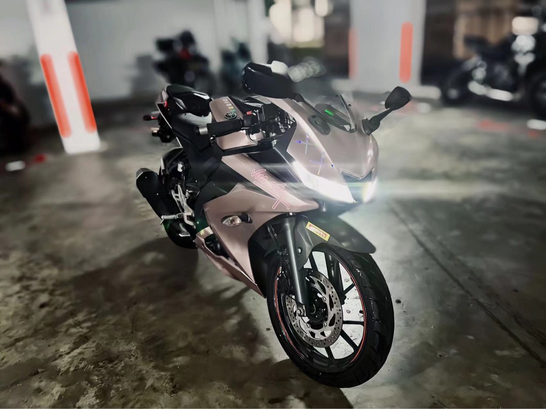 YAMAHA R15 v3 COE Aug 2029 *Renewable, Motorcycles, Motorcycles for Sale, Class 2B on Carousell