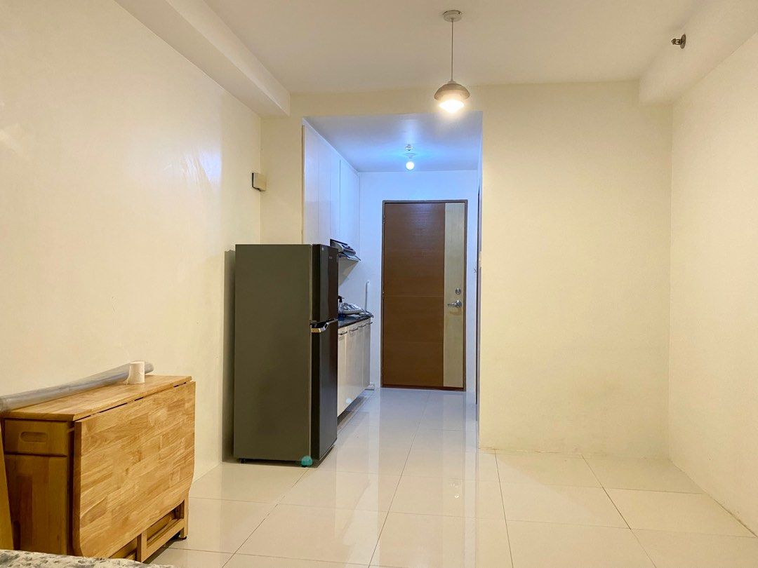 24 sq.m. Studio Unit in San Juan near LRT2 Aurora blvd on Carousell