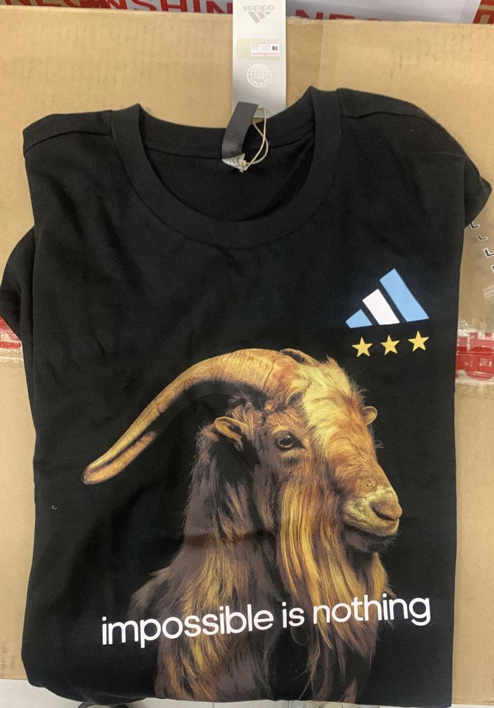 Adidas Argentina Messi GOAT jersey shirt, Men's Fashion, Activewear on ...