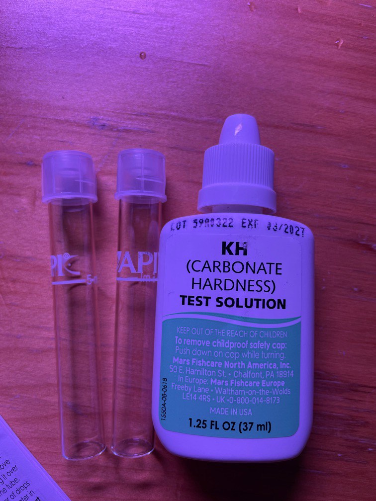 API KH test kit, Pet Supplies, Homes & Other Pet Accessories on Carousell