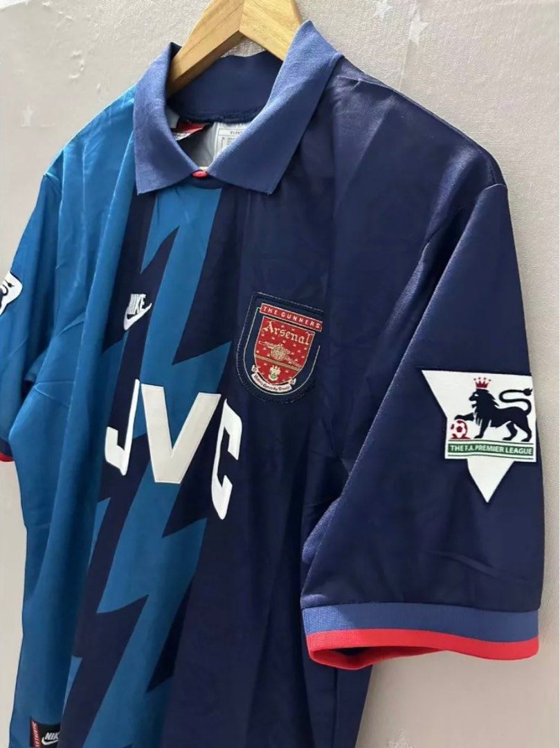 Arsenal 95/96 away jersey, Men's Fashion, Activewear on Carousell