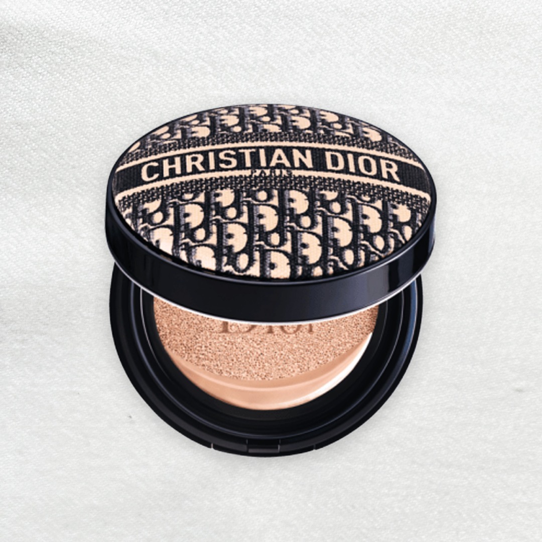 Authentic Christian Dior Limited Edition Diormania Cushion Foundation ...